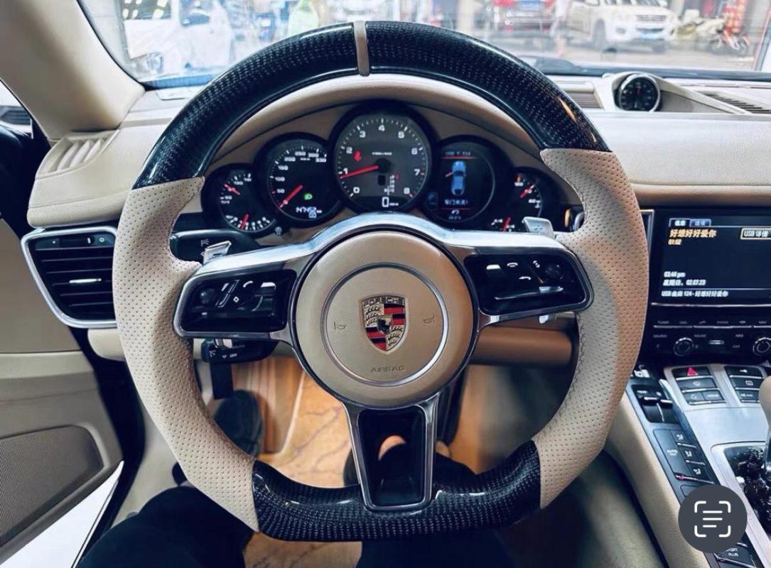 Porsche 991.1 Steering Wheel Upgrade for Modern Porsche 911 Style